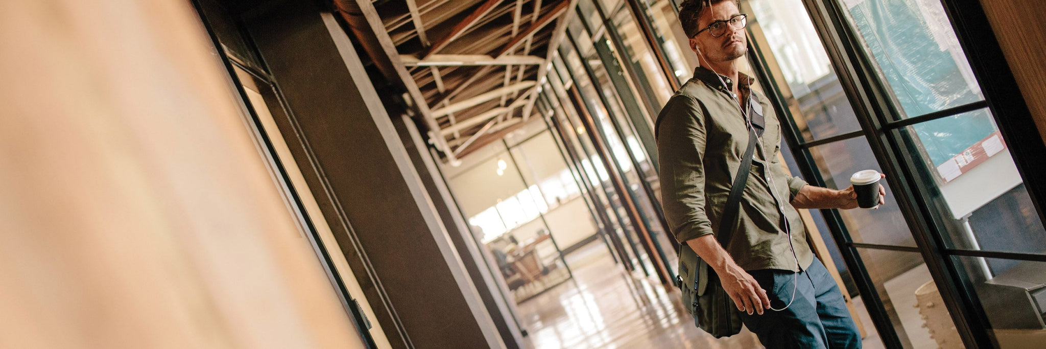 Men's Crossbody Bags | Hands-Free, Secure & Effortlessly Cool